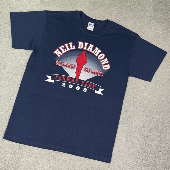 American Vintage | Shirts | Vintage Neil Diamond Concert Tshirt | Poshmark